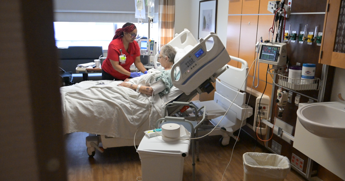 Nurse spotlight- LaKia Dix | IU Health