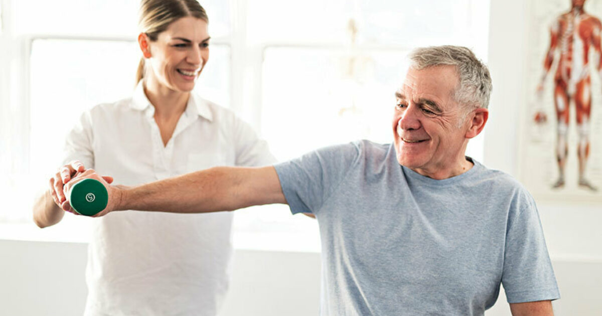 What to expect from spinal decompression and fusion surgery | IU Health