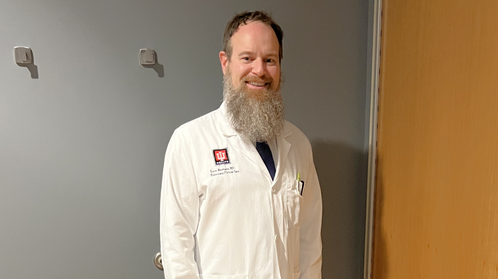 ICU doctor puts patients—and people—first | IU Health