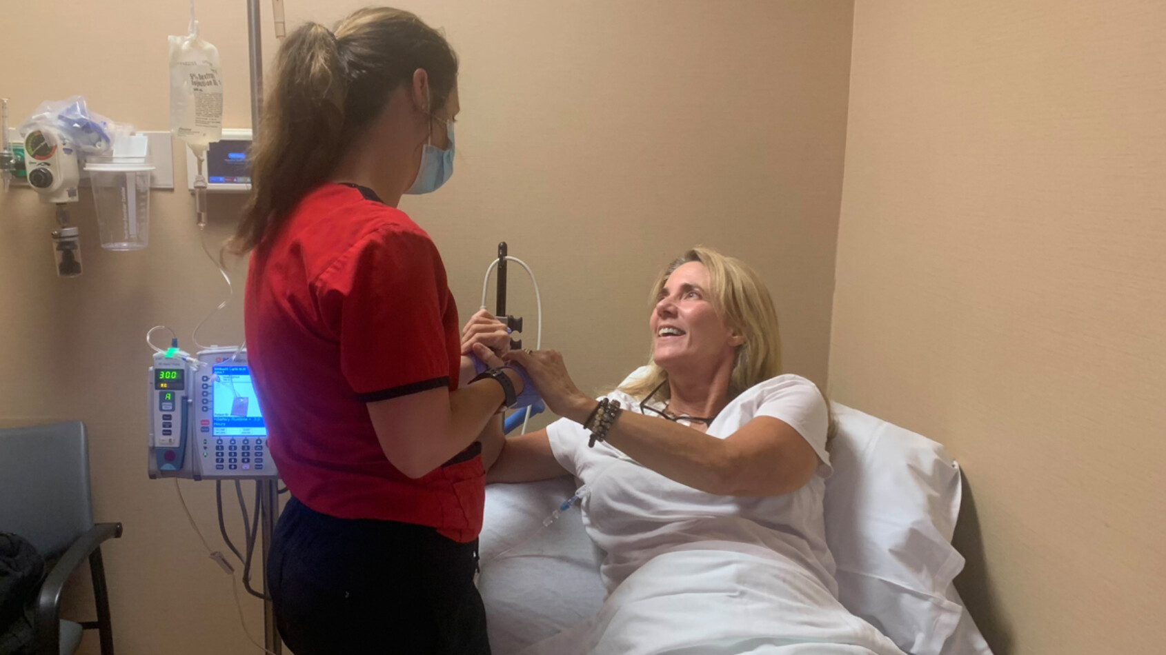 Anesthesiologist turns to Simon Cancer Center for her treatment | IU Health